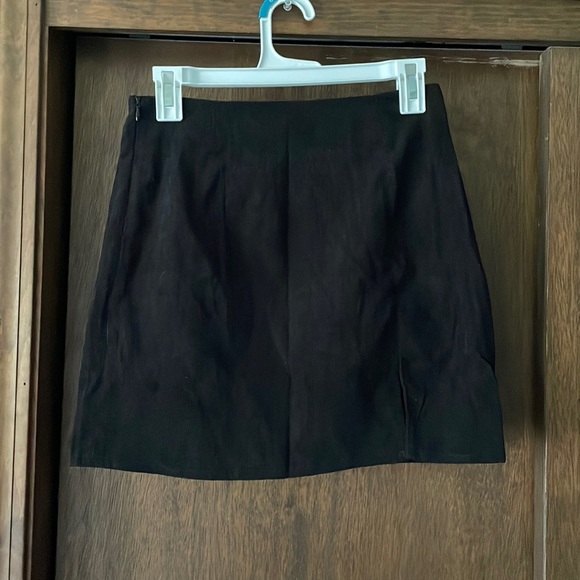 SHEIN | Skirts | Basic Black Mini Skirt | Poshmark